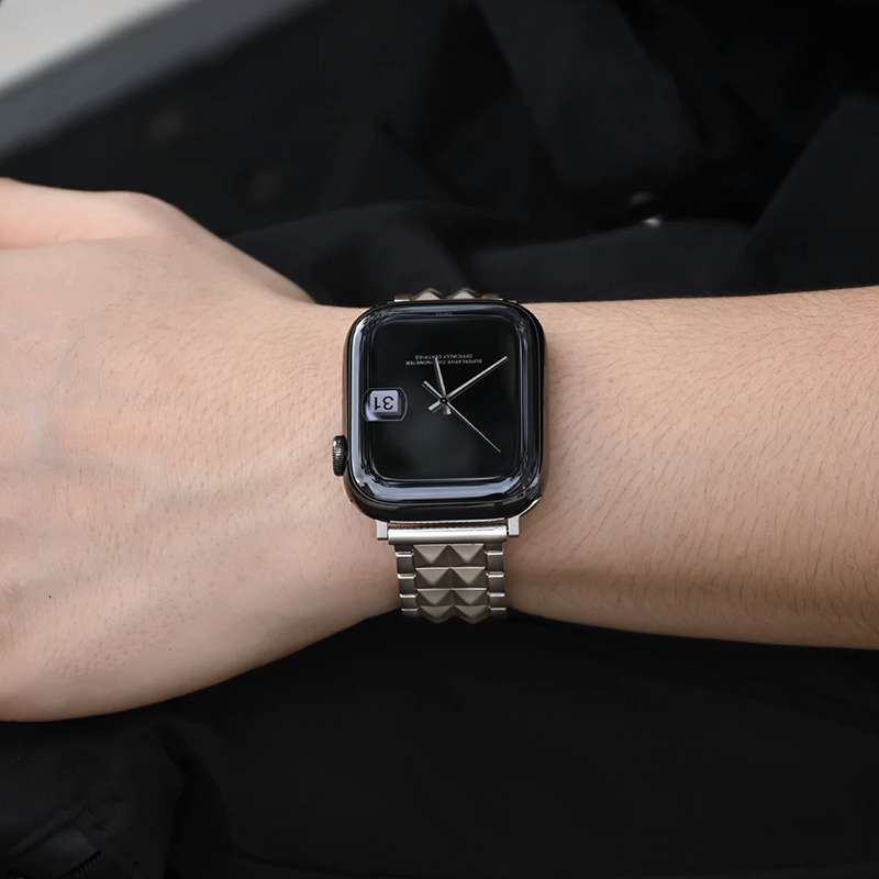 【シルバークラウン】ピラミッドリンクメタルバンド【アップルウォッチ】 – Apple Watch（アップルウォッチ）バンド専門通販 ...